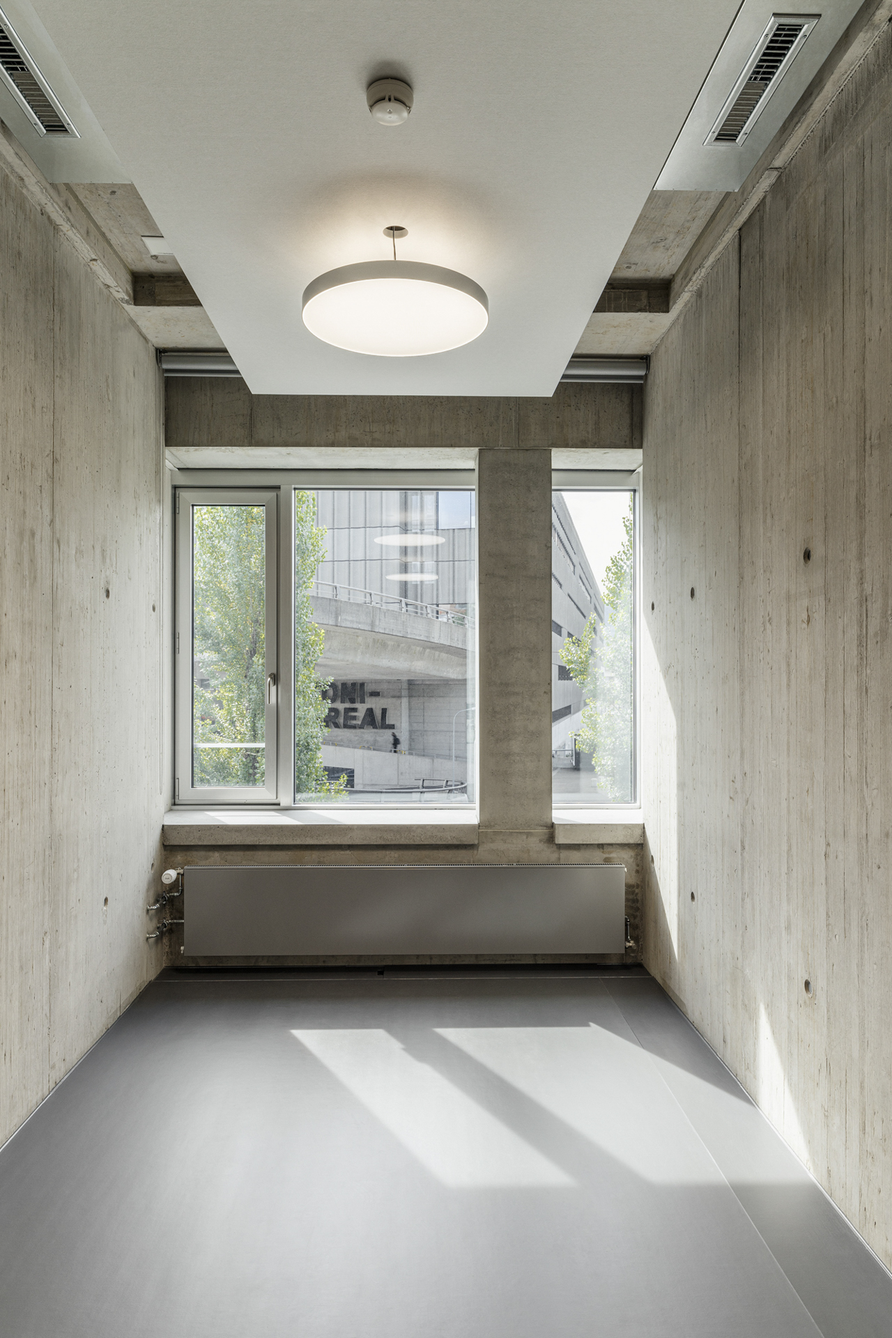 Penzel Valier gestalten Neubau für Züricher Stadtpolizei